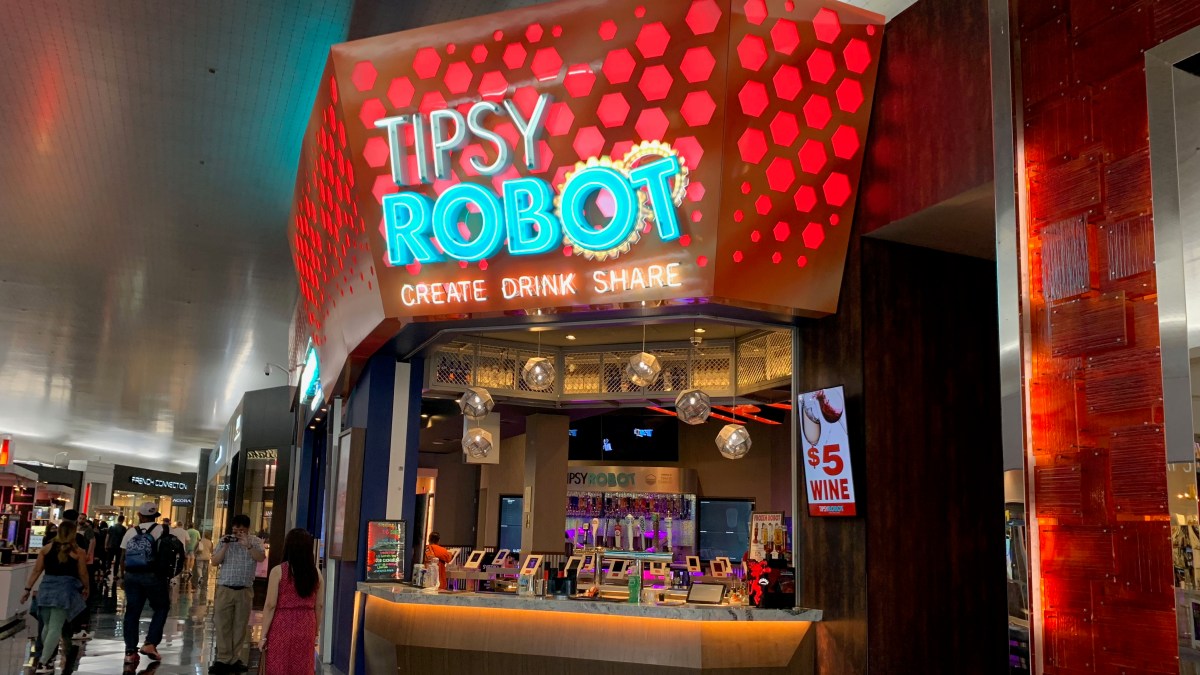 Tipsy Robot – Viva LON Vegas
